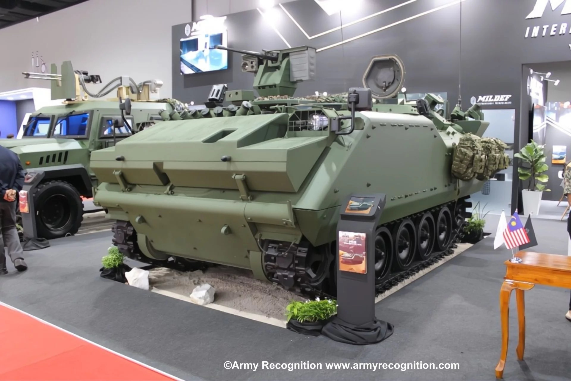 DSA 2024 : Mildef presents Malaysian made IFV variant of M113 - MILDEF